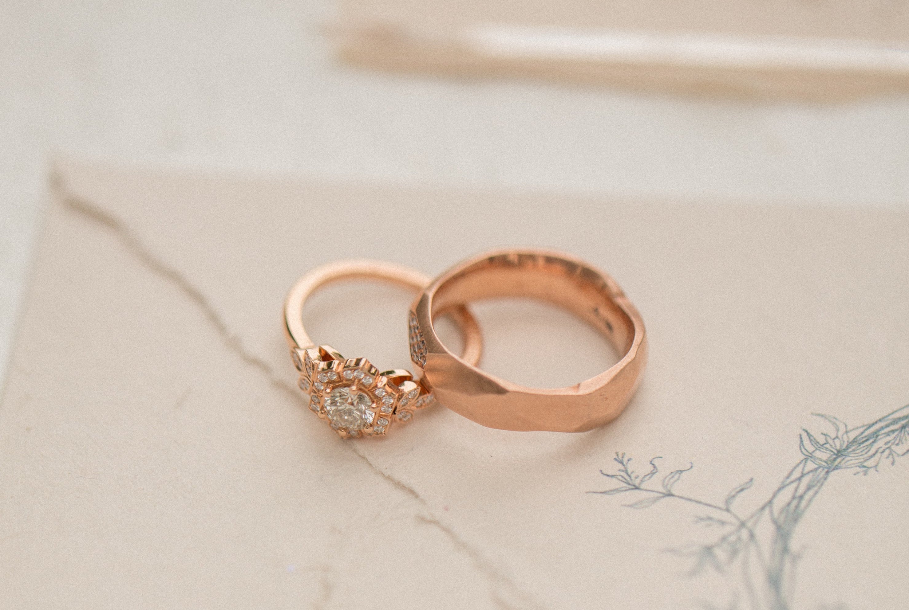 What Are Memorials Diamonds? How Memorial Diamonds Work – Oaktree Memorials